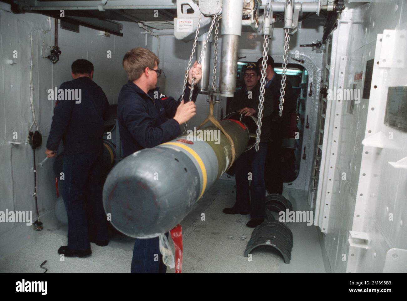Uss wainwright hi-res stock photography and images - Alamy