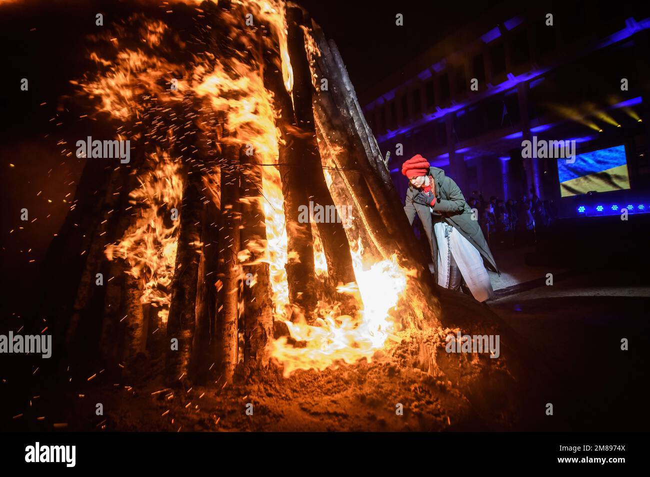 Lighting of the bonfire at the Independence Square near the Lithuanian ...