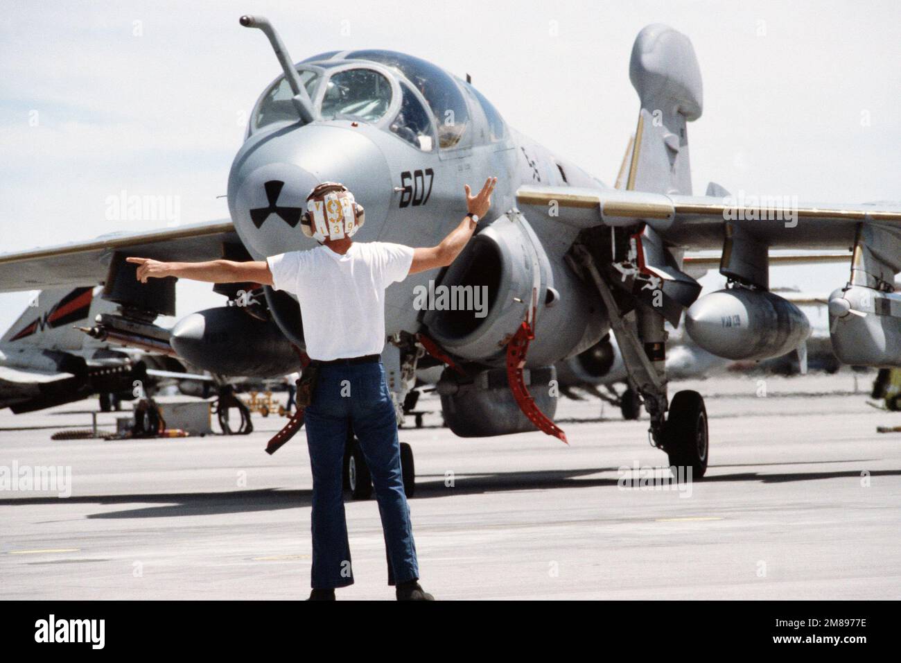 DN-ST-89-07353. Subject Operation/Series: GALLANT EAGLE 88 Base: Naval ...