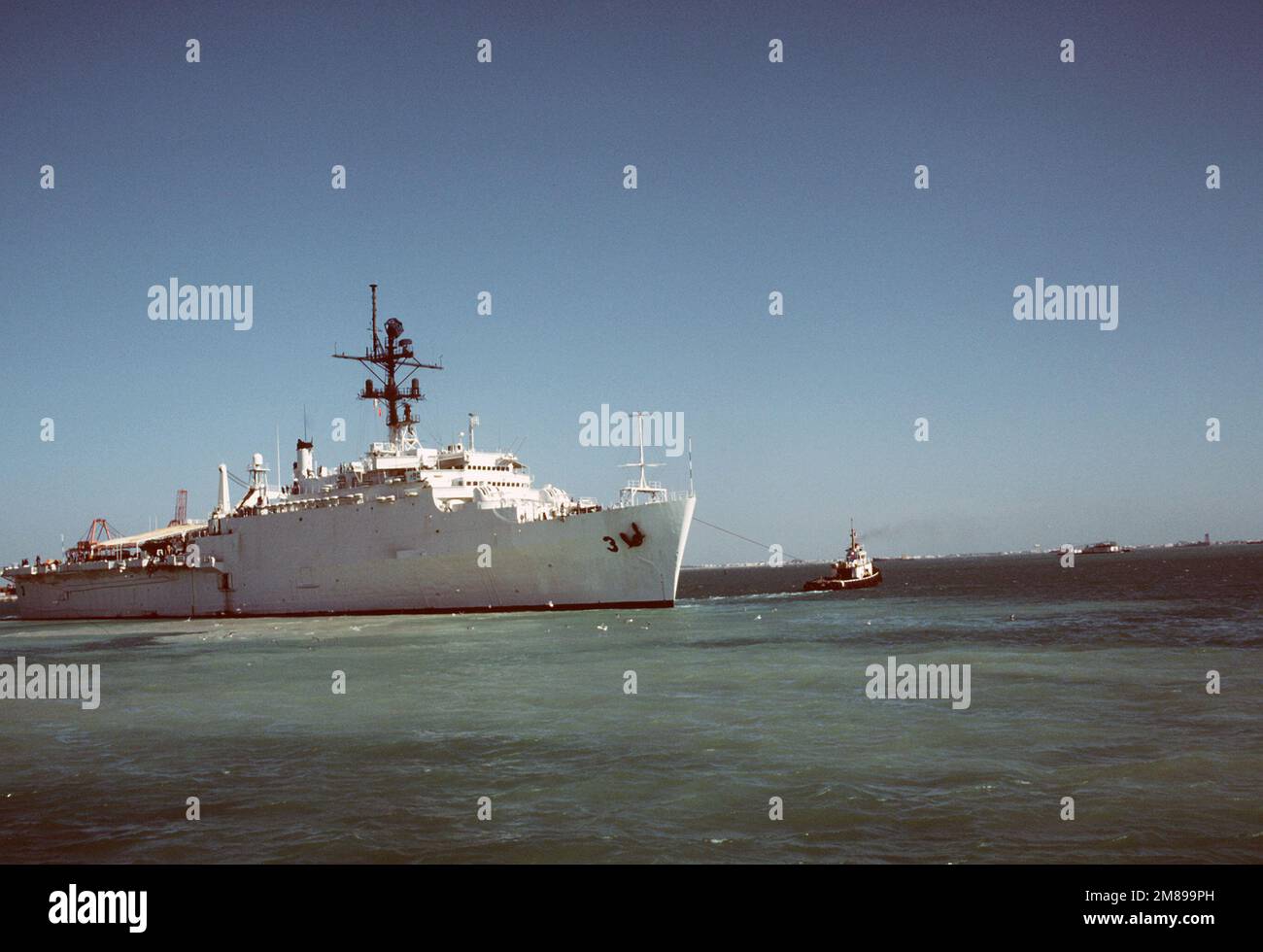 DN-ST-88-04473. Base: Persian Gulf Country: Bahrain (BHR Stock Photo ...
