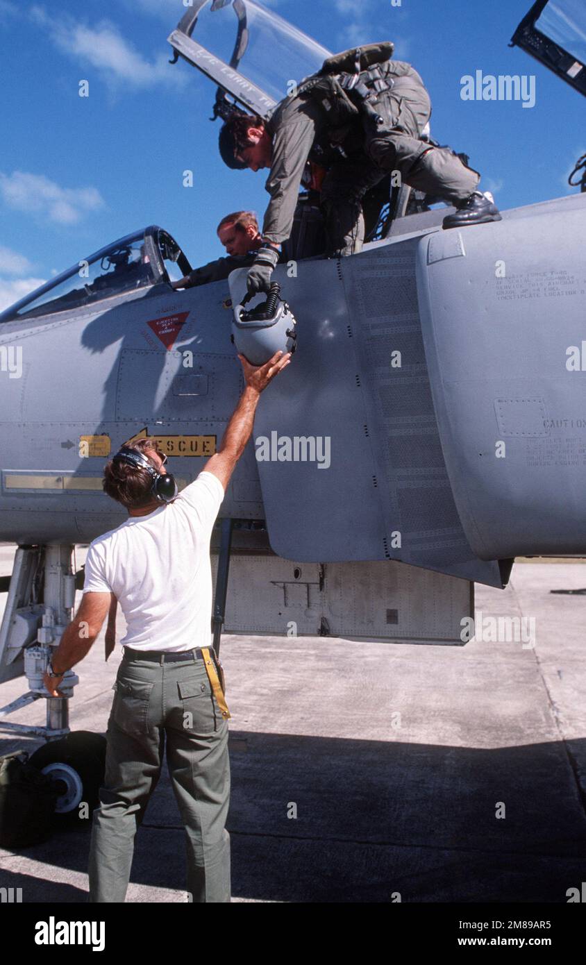 DF-ST-89-07186. Country: Unknown Stock Photo - Alamy