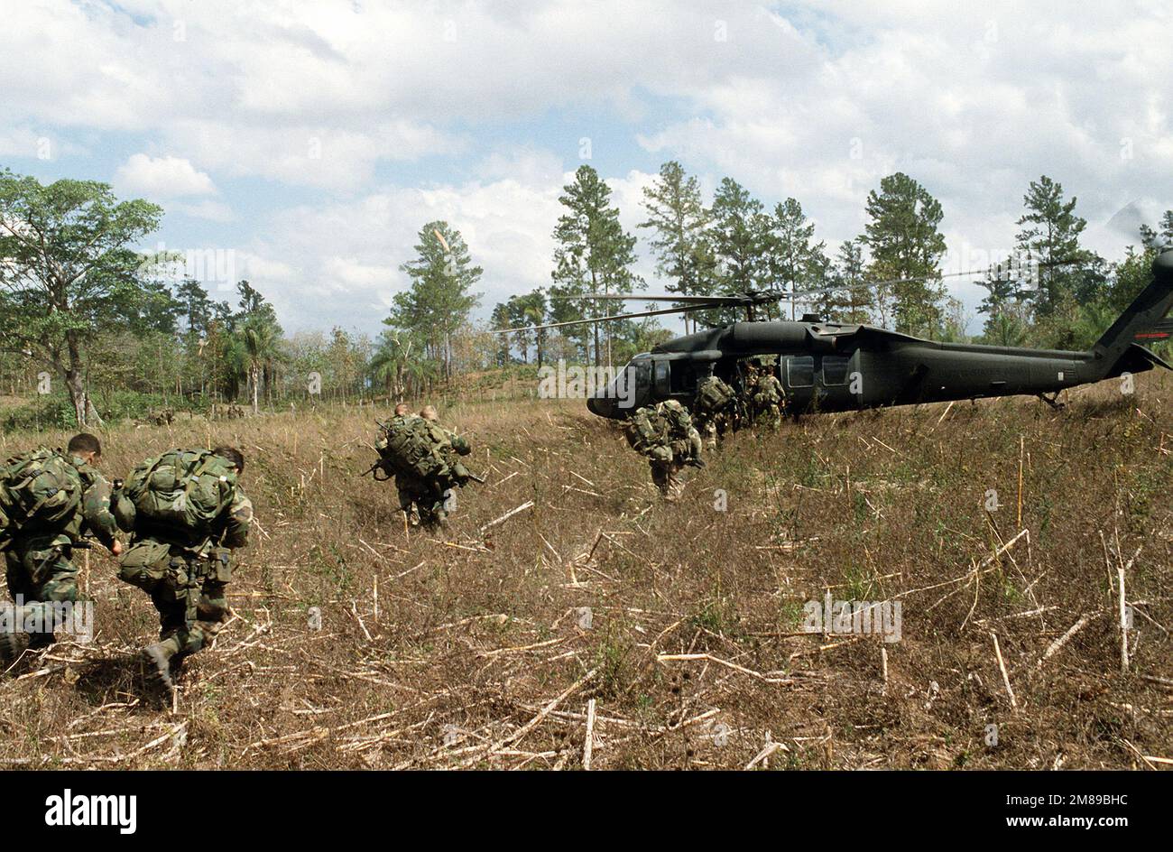 Men of the 82nd u s airborne division hi-res stock photography and ...