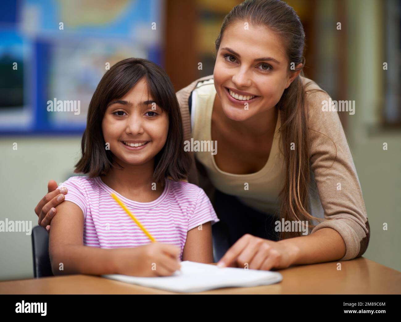 Pupils teacher classroom hi-res stock photography and images - Alamy