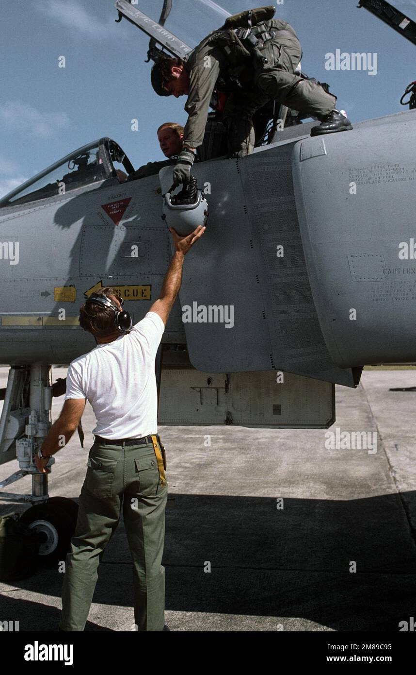 Navy operation puerto rico hi-res stock photography and images - Alamy
