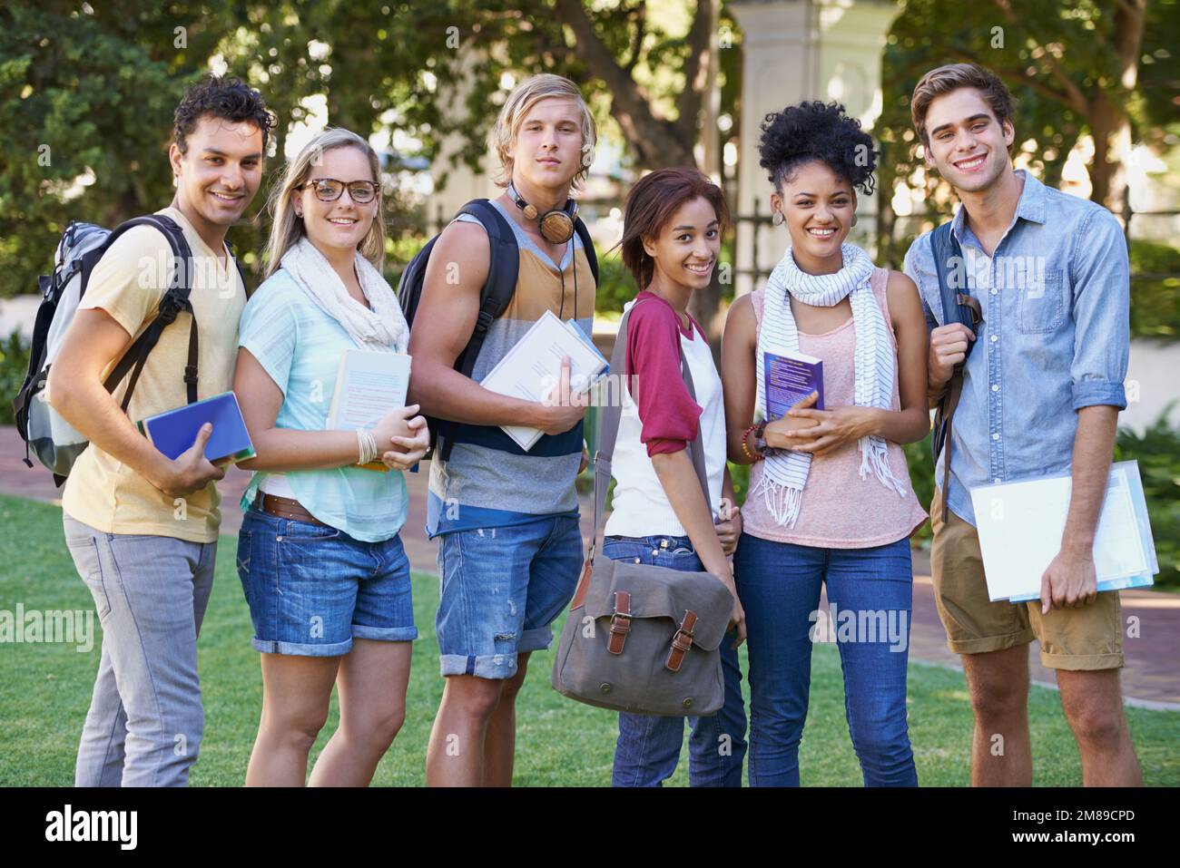 Our meet up before class starts. Portrait of a group of smiling ...
