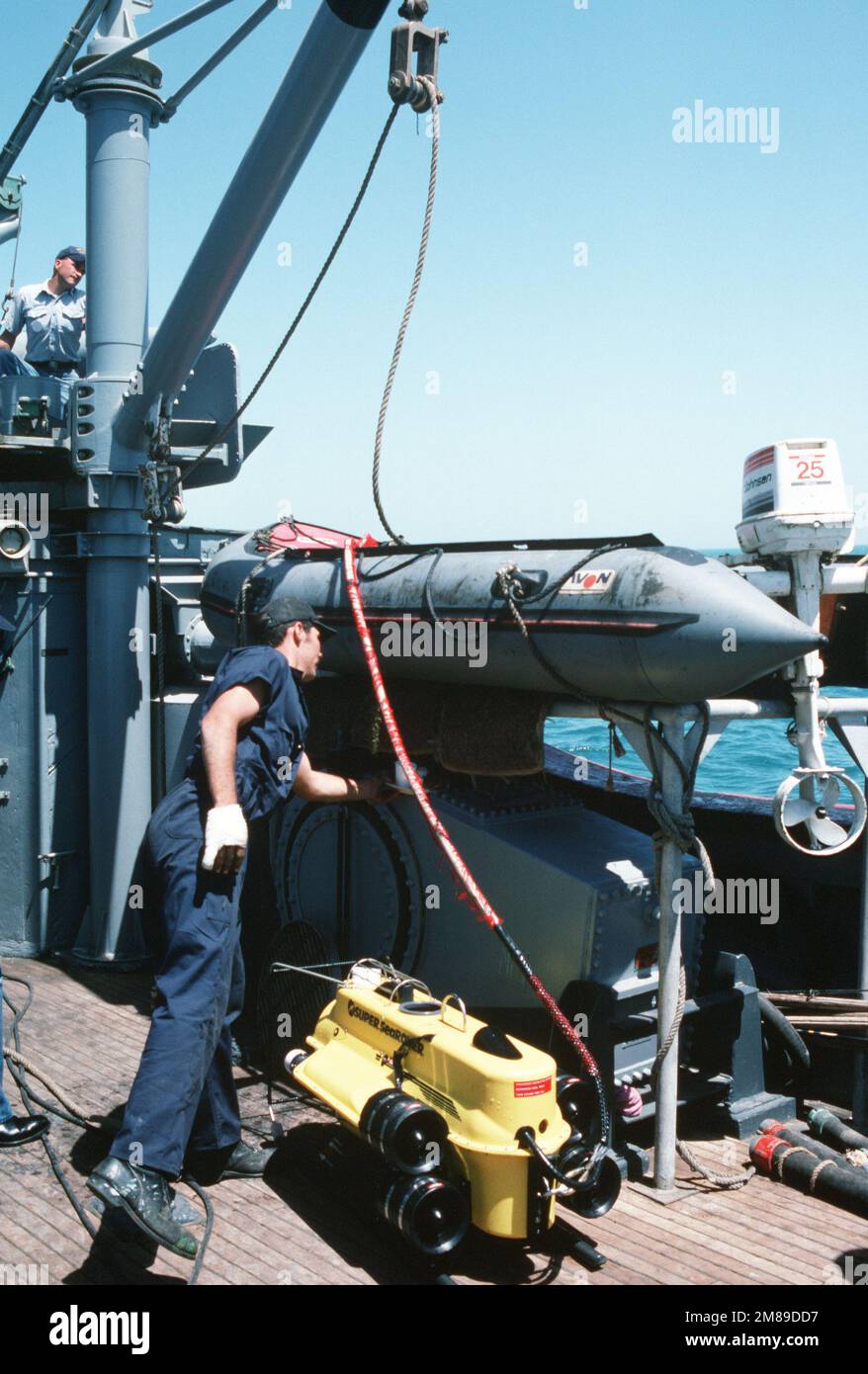 DN-ST-89-02518. Base: USS Conquest (MSO 488 Stock Photo - Alamy