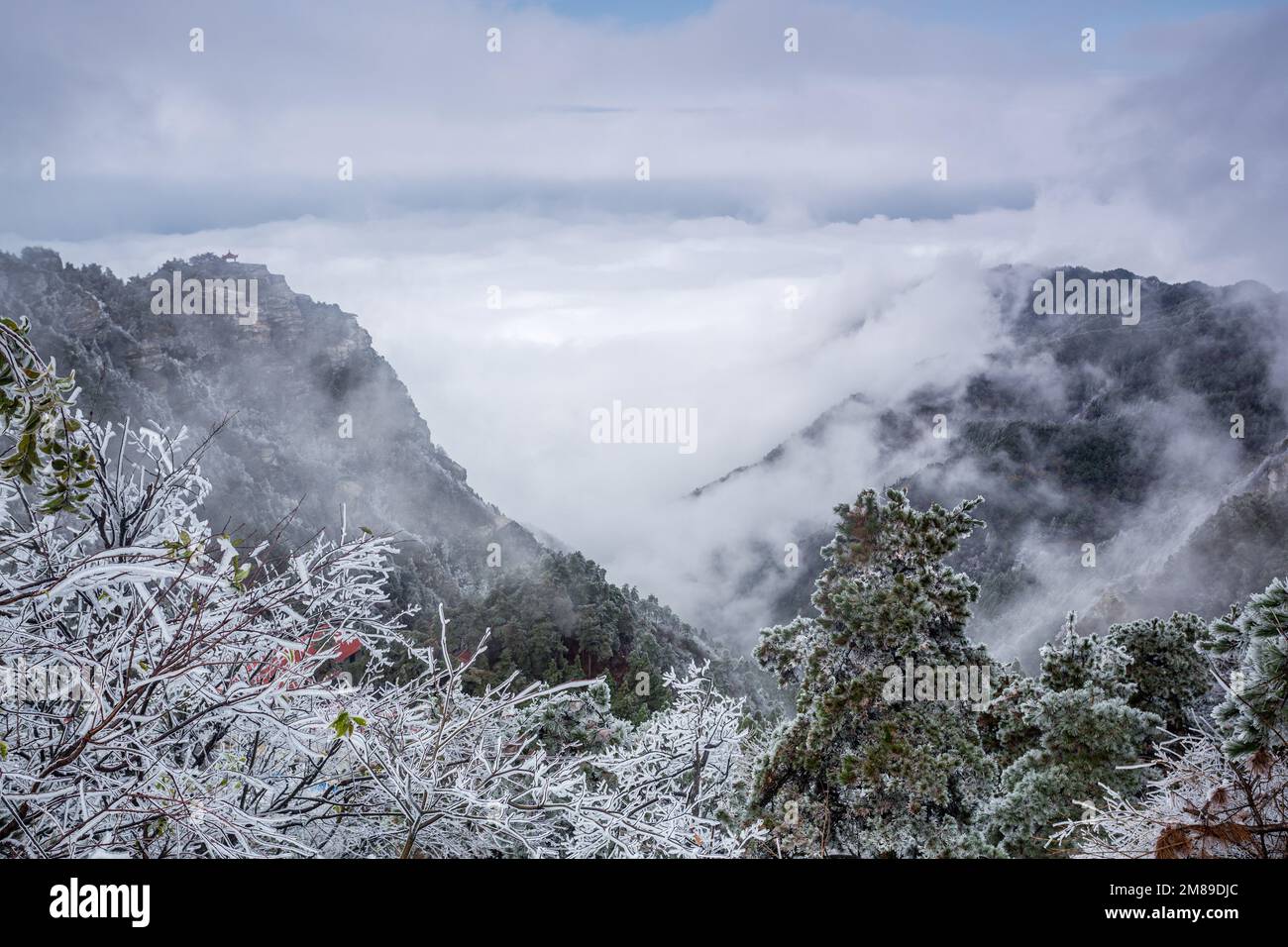 The chinese one of ten famous mountains hi-res stock photography and ...