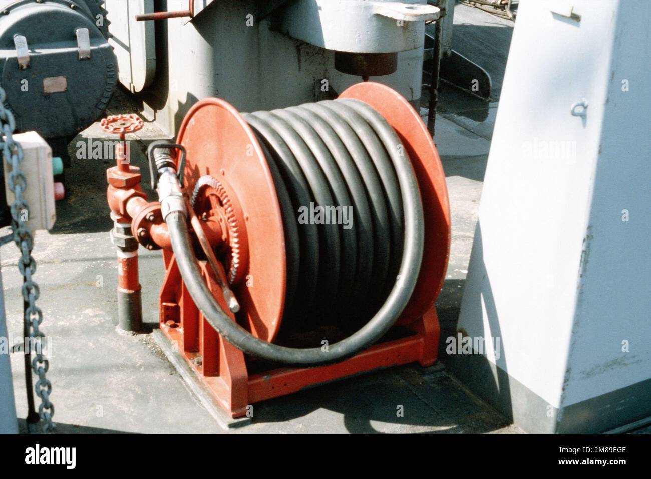 Ships fire hose hi-res stock photography and images - Alamy