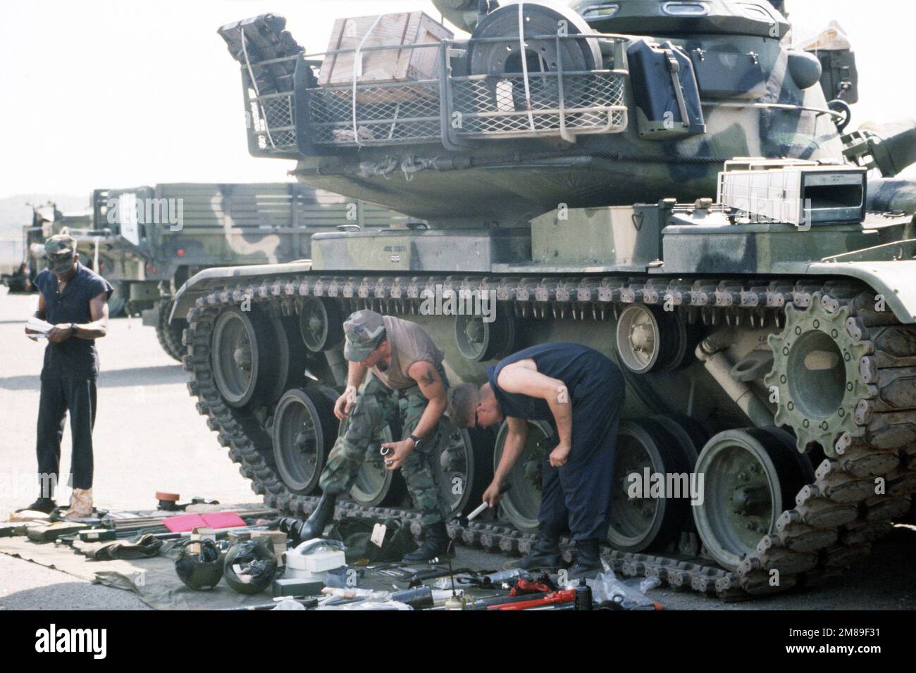 Pre positioning ships hi-res stock photography and images - Alamy