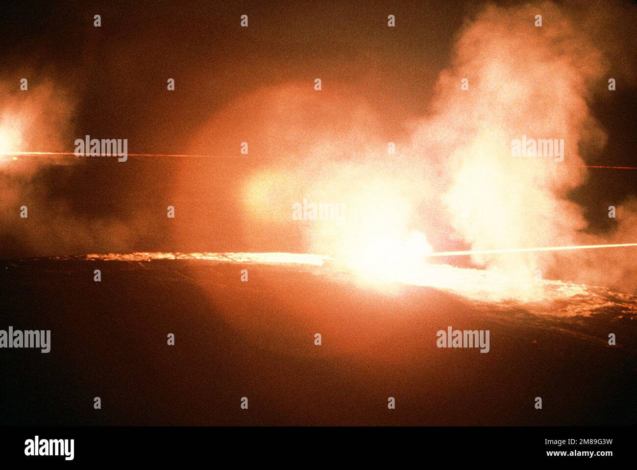 Sky tracers hi-res stock photography and images - Alamy