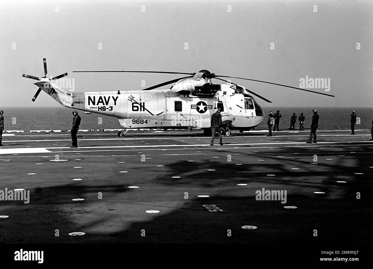 Uss independence cv 62 hi-res stock photography and images - Alamy