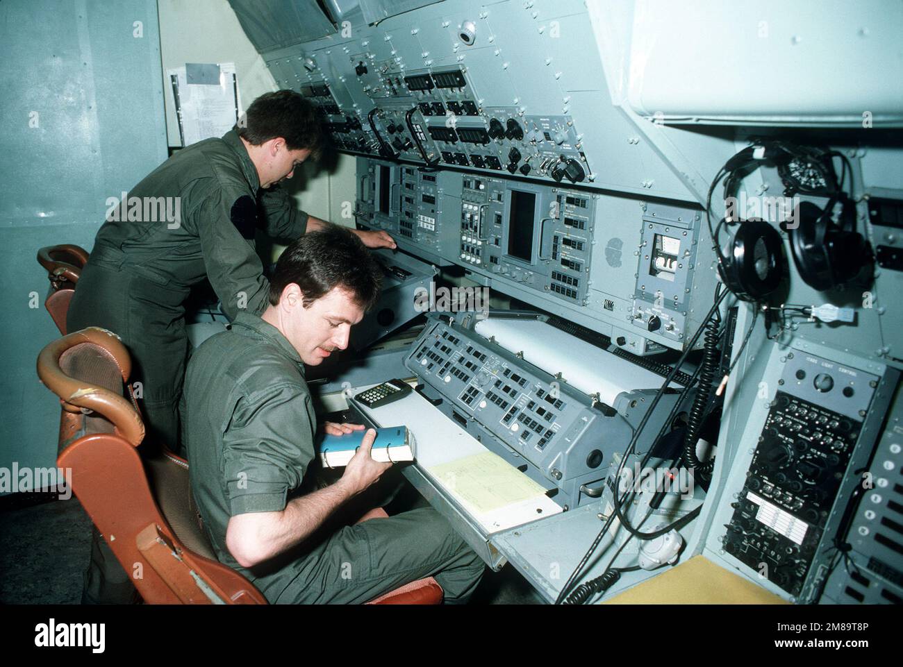 Naval air station barbers point hi-res stock photography and images - Alamy