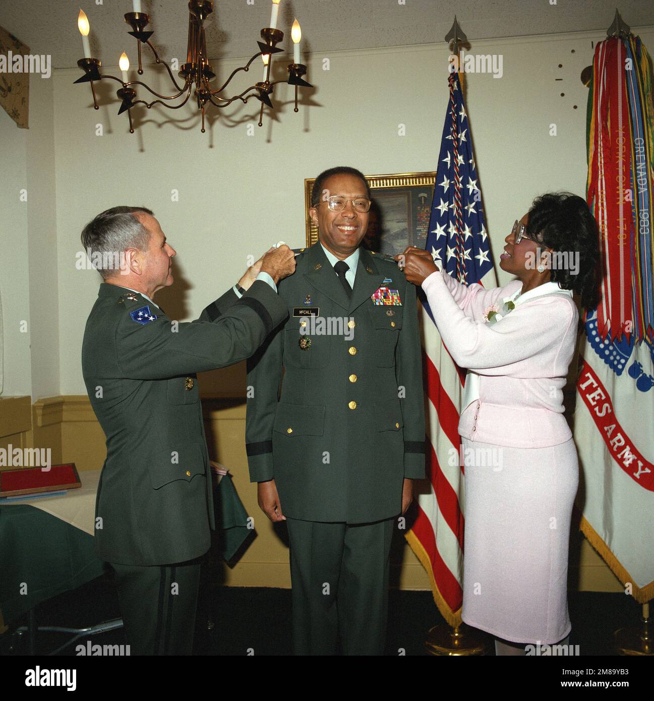 General Arthur E. Brown, Vice CHIEF of STAFF, US Army, and Mrs. Yvonne ...