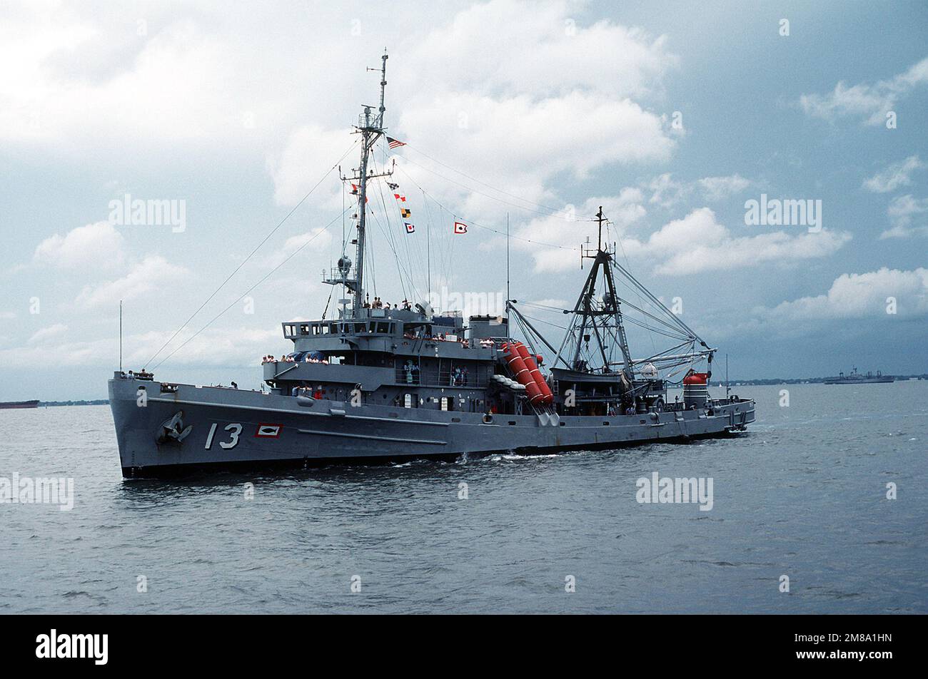 A port bow view of the submarine rescue ship USS KITTIWAKE (ASR-13 ...
