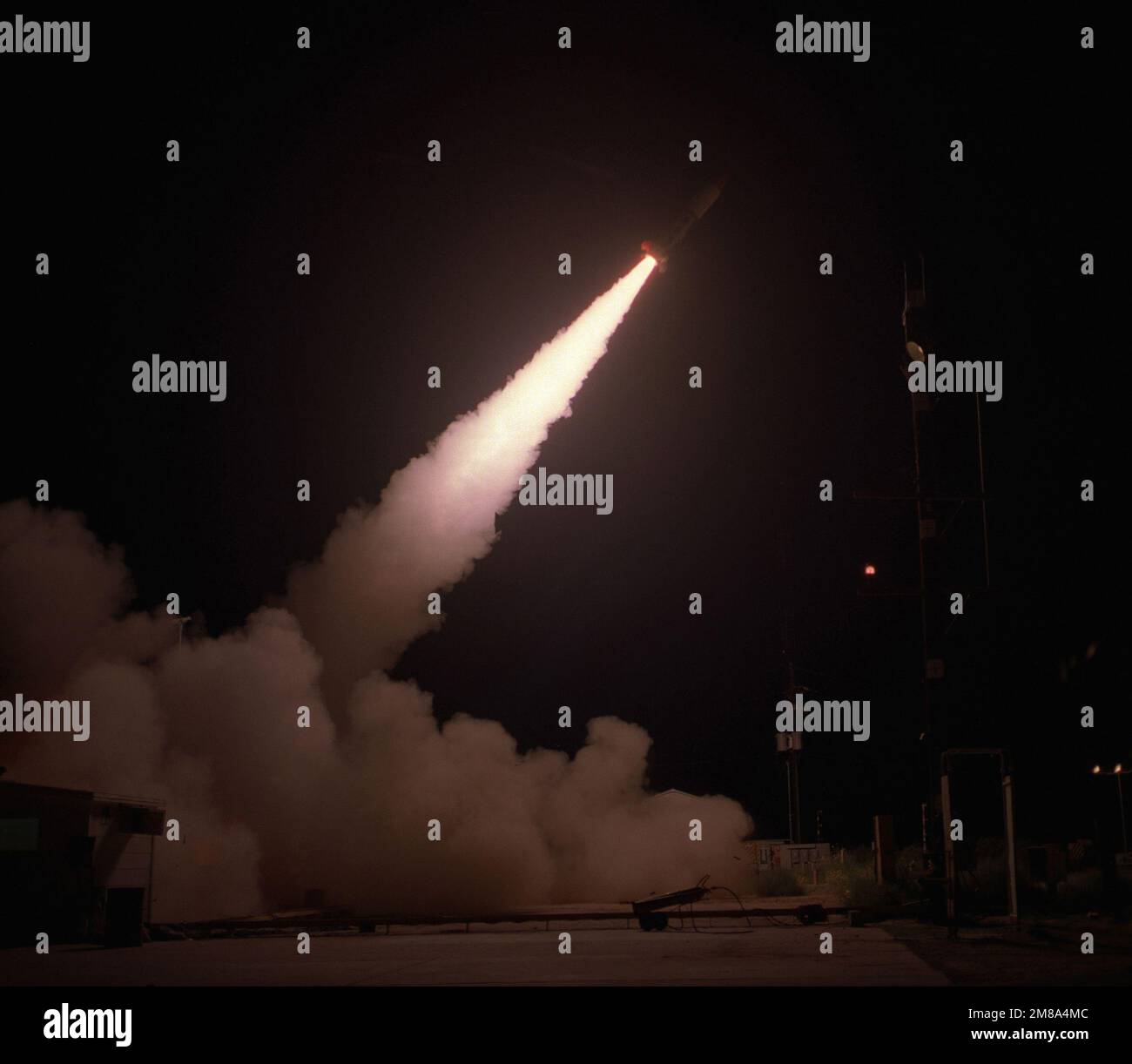 Army tactical missile system hi-res stock photography and images - Alamy