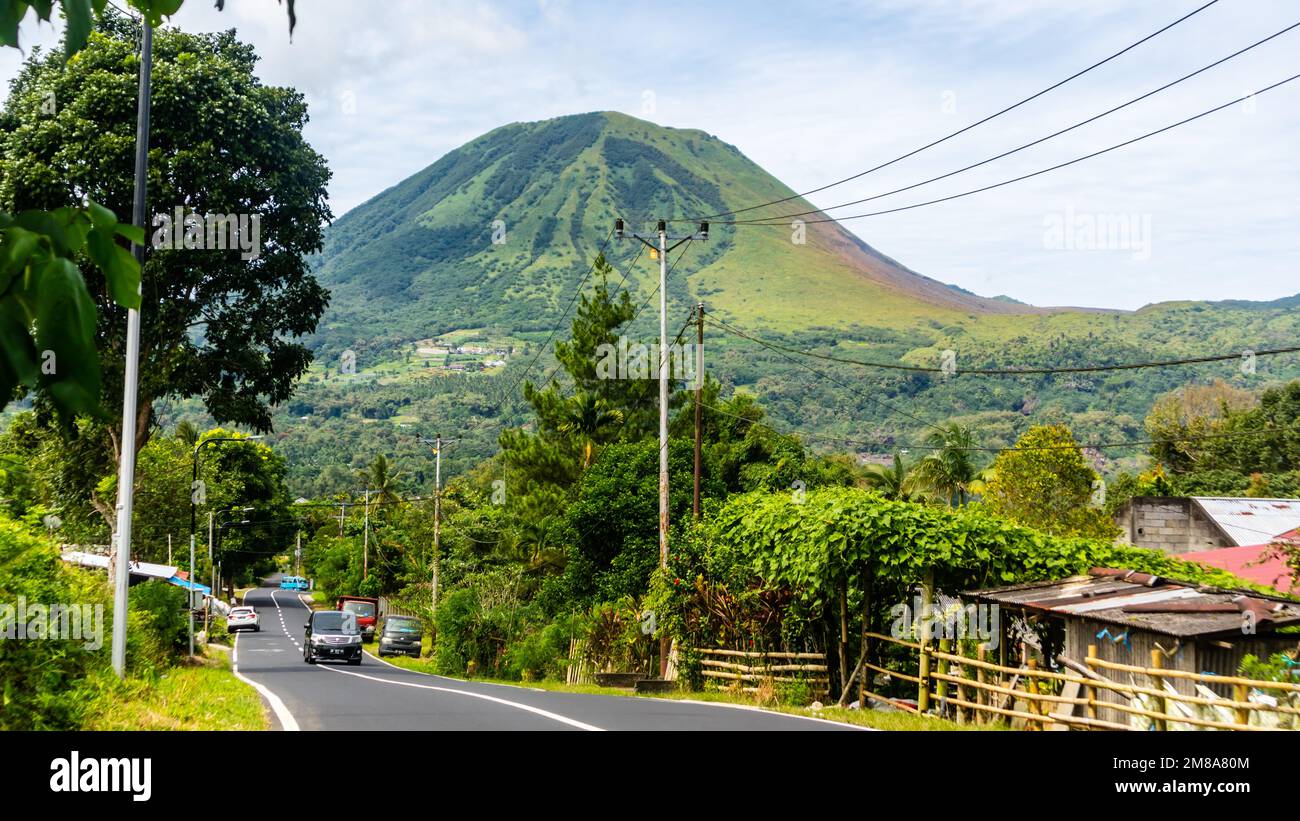 The beautiful lokon mountain in the city of Tomohon Stock Photo - Alamy