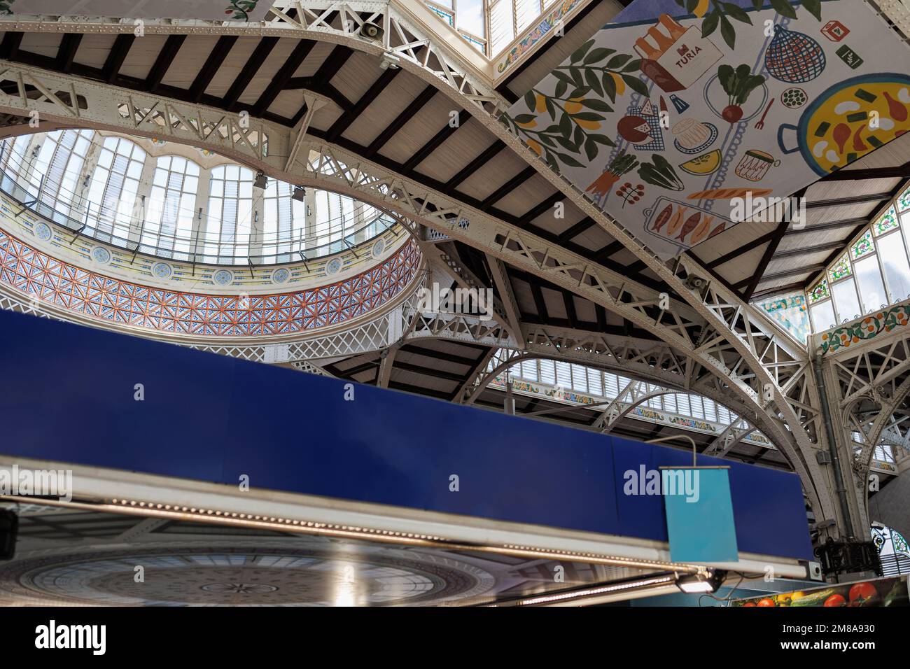 Interior Spaces and Architecture of the Market's Roof Overhead, Mercado ...