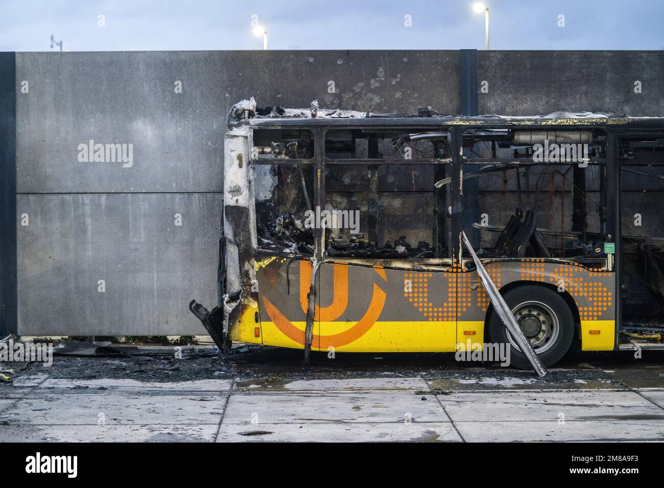 Busstalling hi-res stock photography and images - Alamy