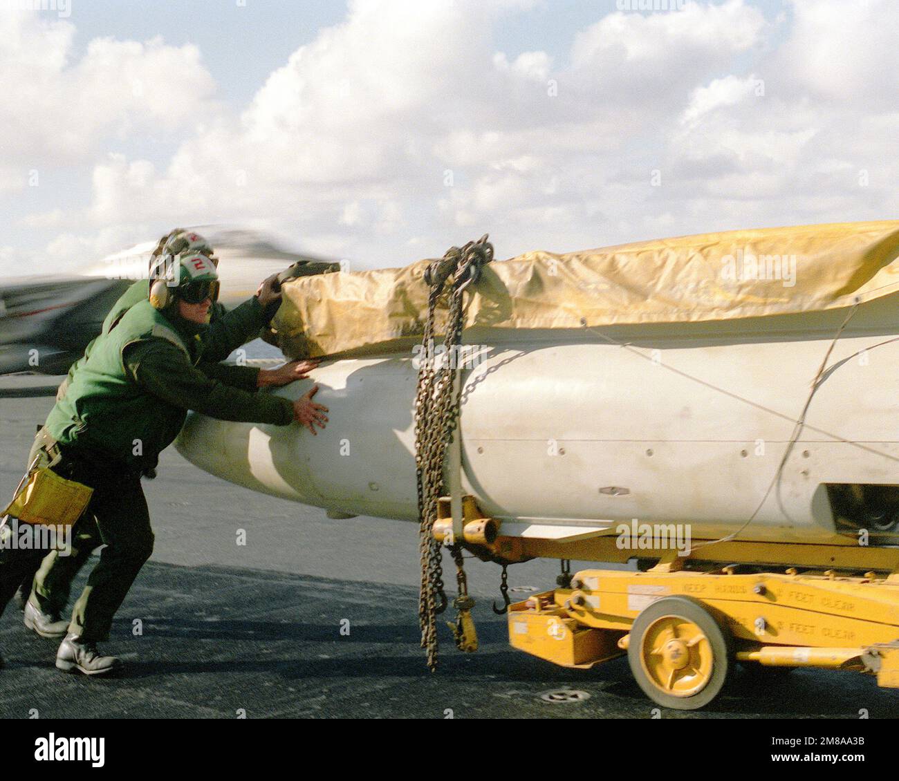 DN-SC-90-03030. Subject Operation/Series: TEAM WORK '88 Country: North ...
