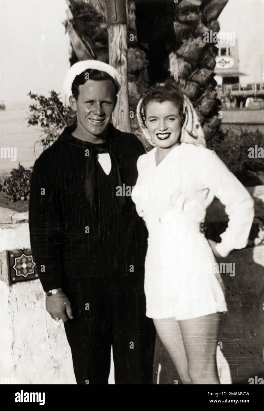 Norma jeane and jim dougherty hi-res stock photography and images - Alamy