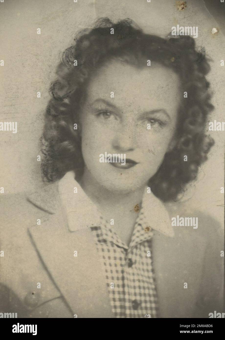 The childhood of marilyn monroe hi-res stock photography and images - Alamy