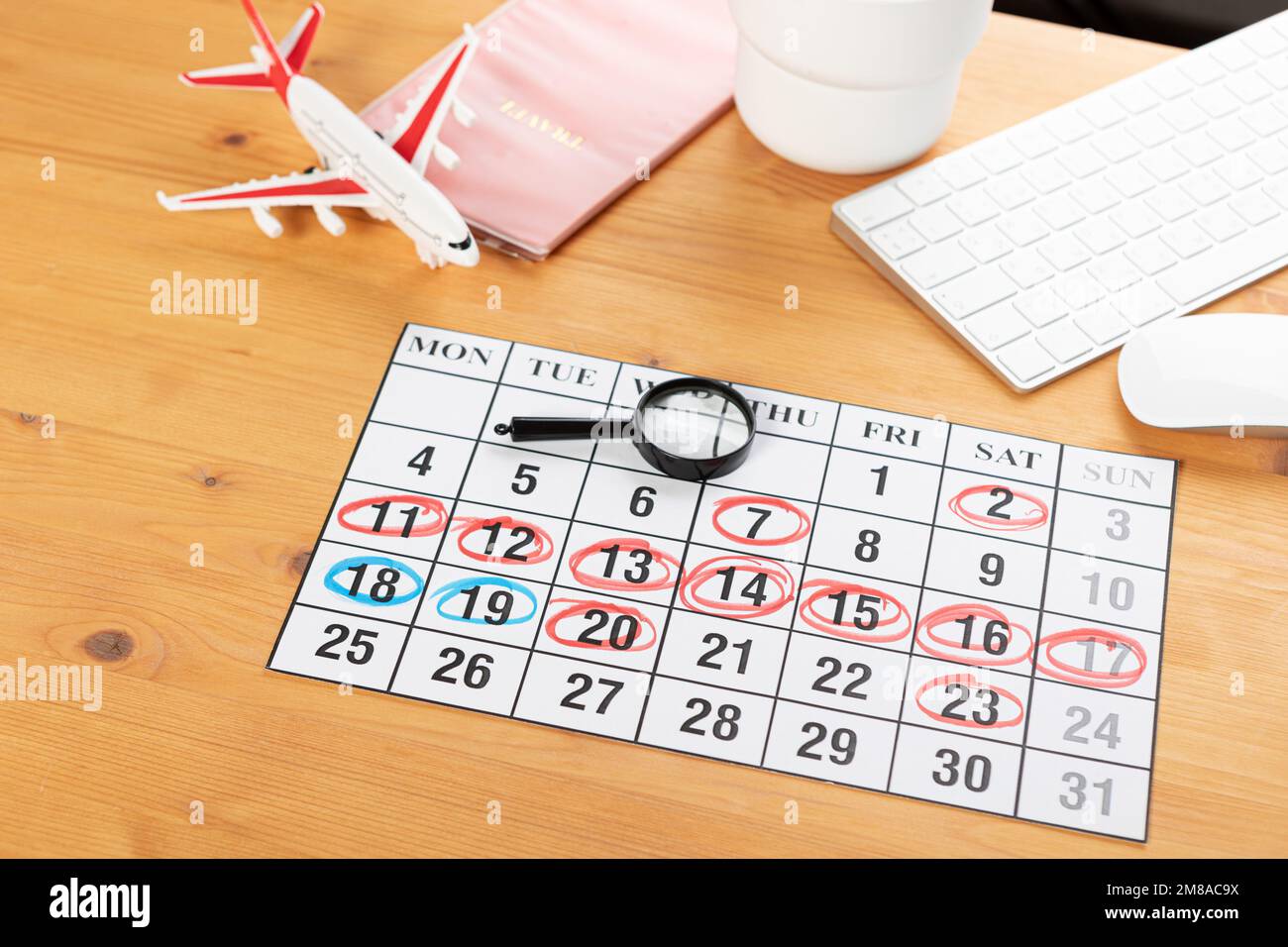 Calendar and reminders for work trips, travel and vacations. glider on ...