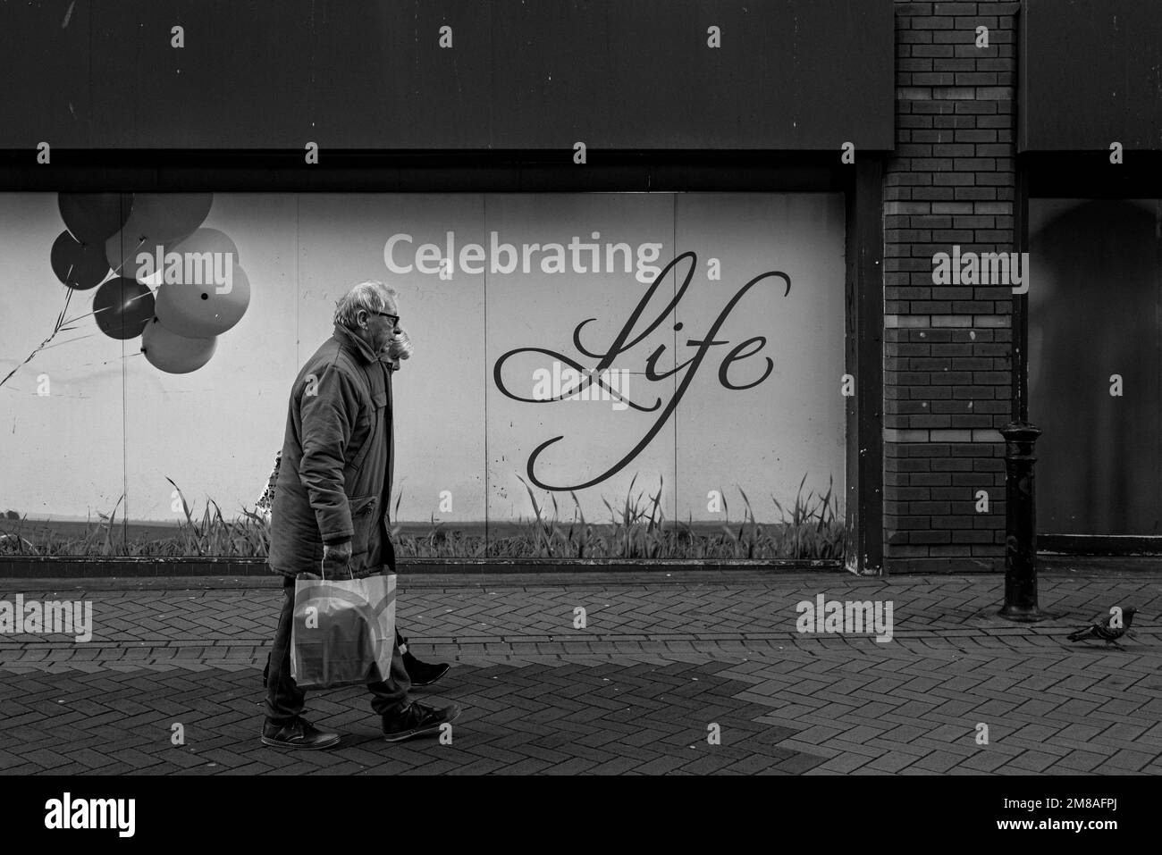 Clintons sign Black and White Stock Photos & Images - Alamy