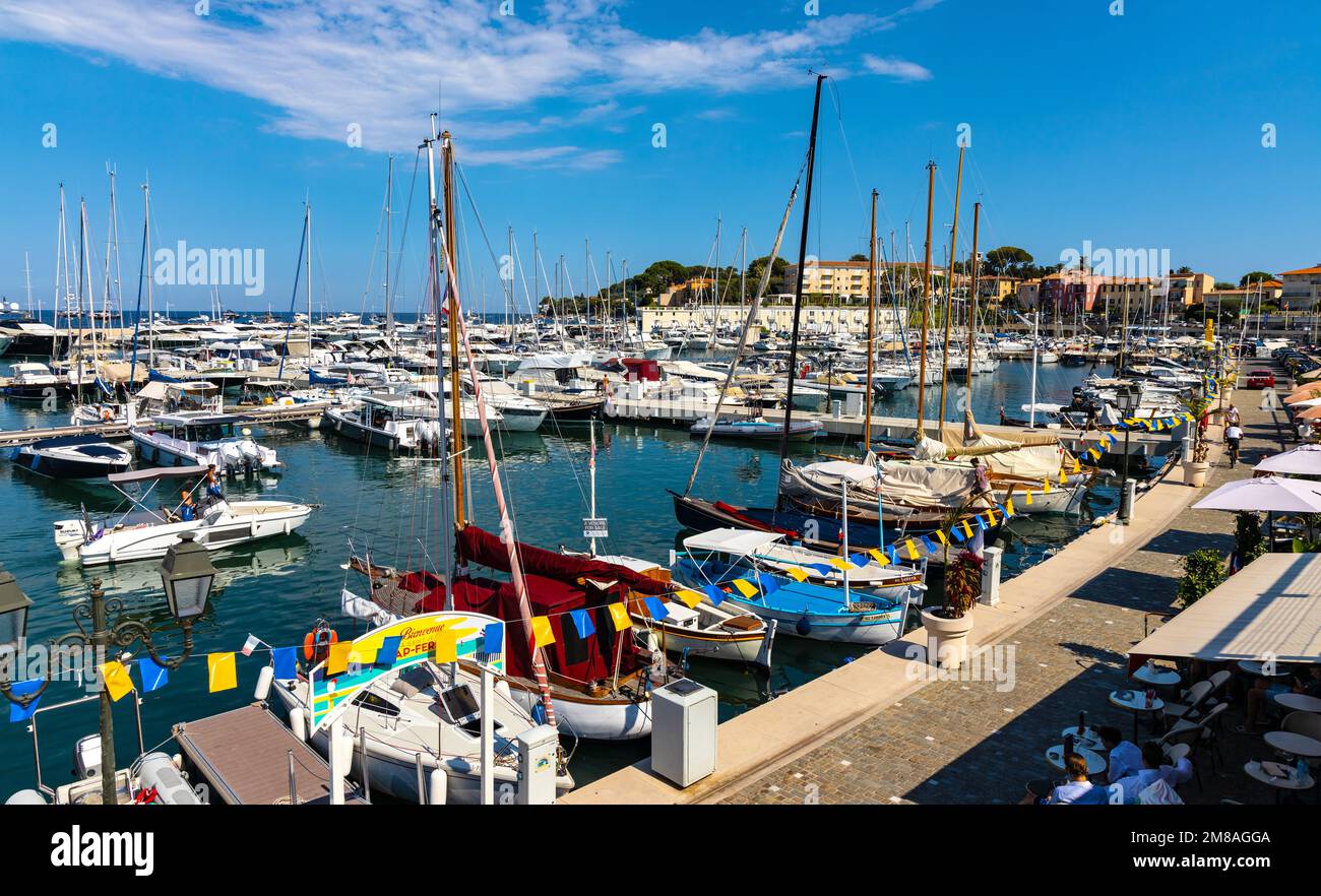 Saint Jean Cap Ferrat, France - August 3, 2022: Port and yacht marina ...