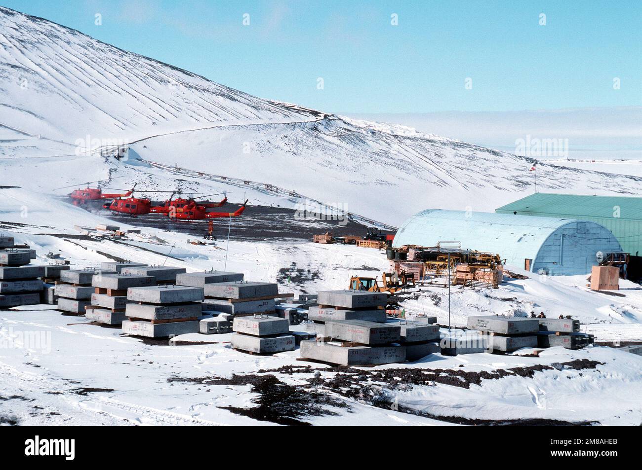 Ata station hi-res stock photography and images - Alamy