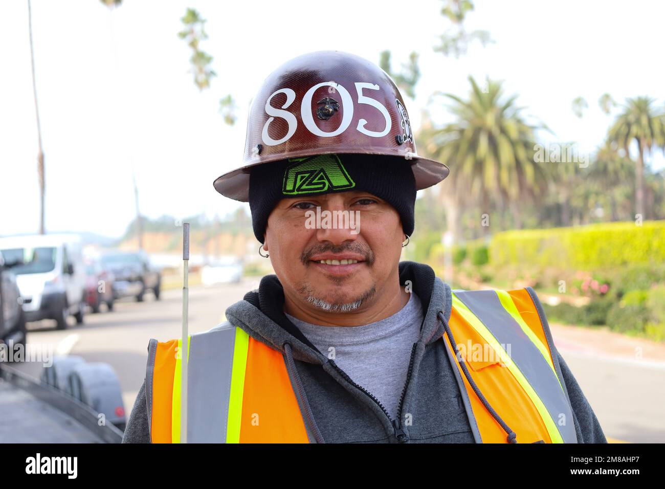 Montecito, California, U.S.A. 12th Jan, 2023. A Construction worker ...