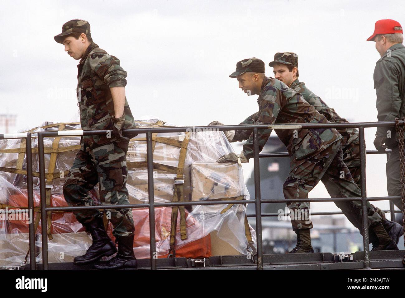 438th squadron hi-res stock photography and images - Alamy