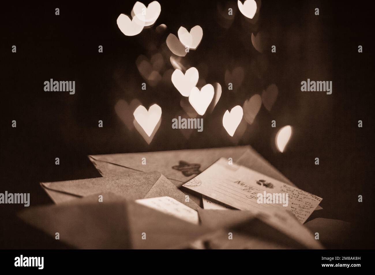 Valentines cards pile hi-res stock photography and images - Alamy