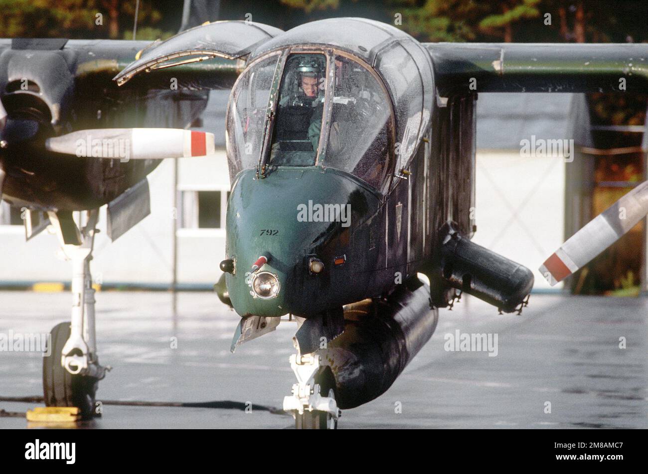 Exercise orient shield hi-res stock photography and images - Alamy