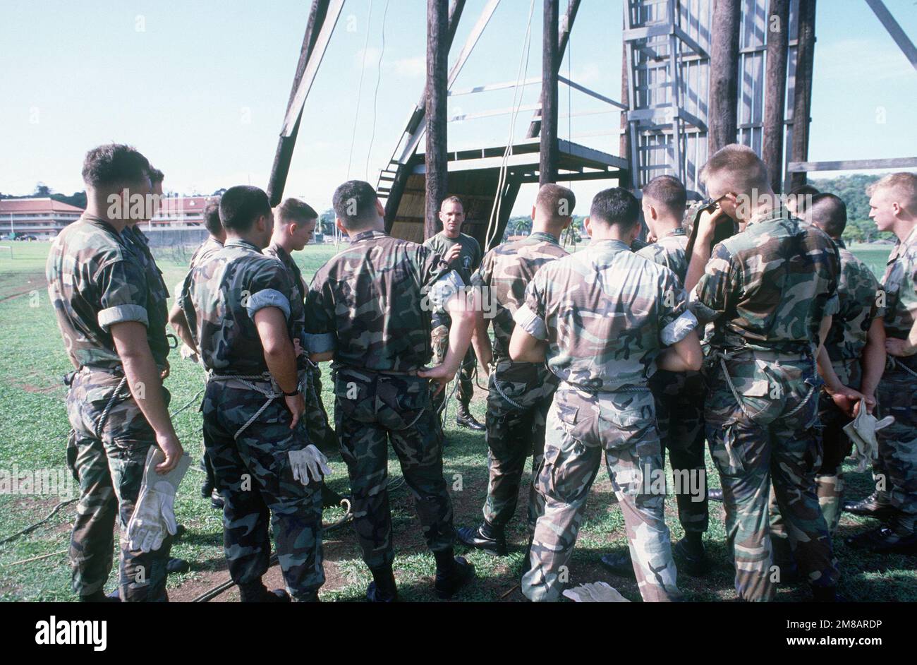 Marines of 4th Platoon, Fleet Anti-terrorist Security Team (FAST ...