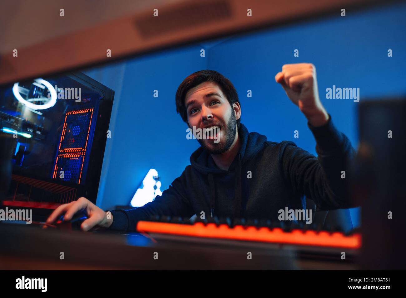 Happy winning game hi-res stock photography and images - Alamy