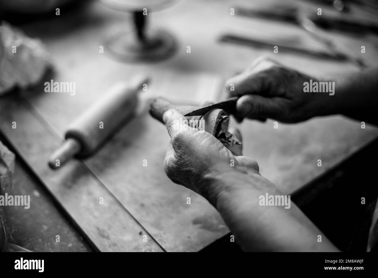 Modeling figures Black and White Stock Photos & Images - Alamy