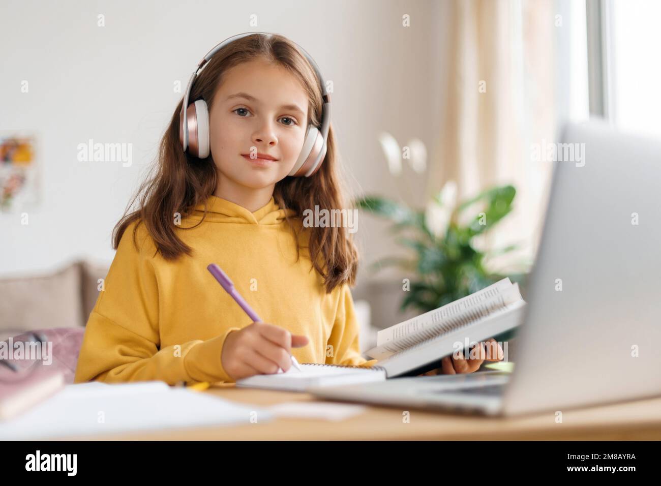 Quarantine internet concept remote hi-res stock photography and images ...