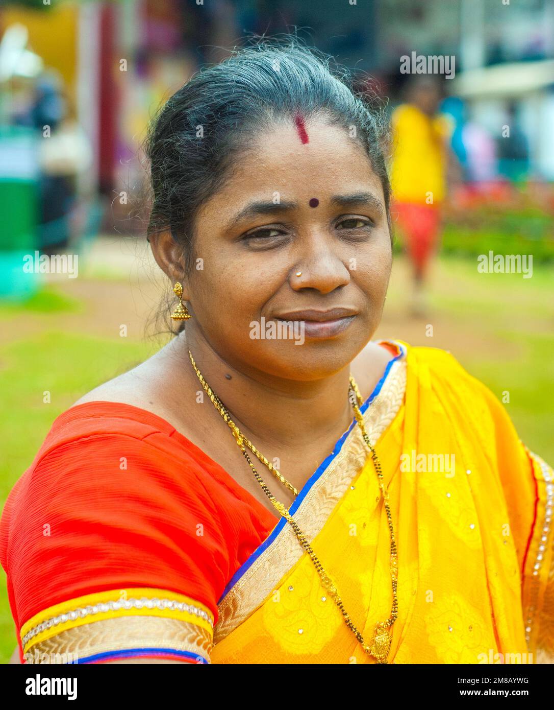 Indian woman portrait hi-res stock photography and images - Alamy
