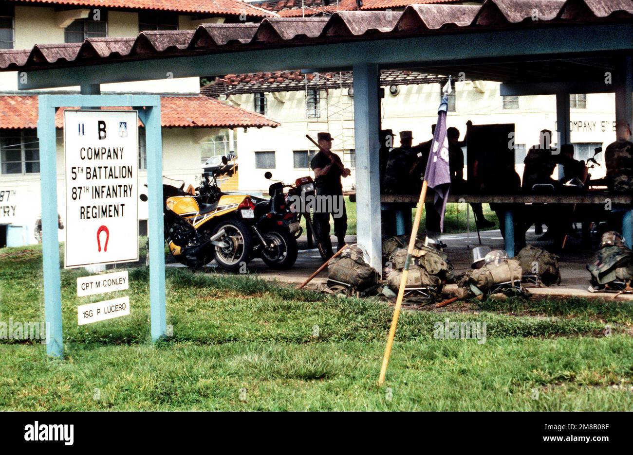 Soldiers from Company B, 5th Battalion, 87th Infantry Regiment, wait ...