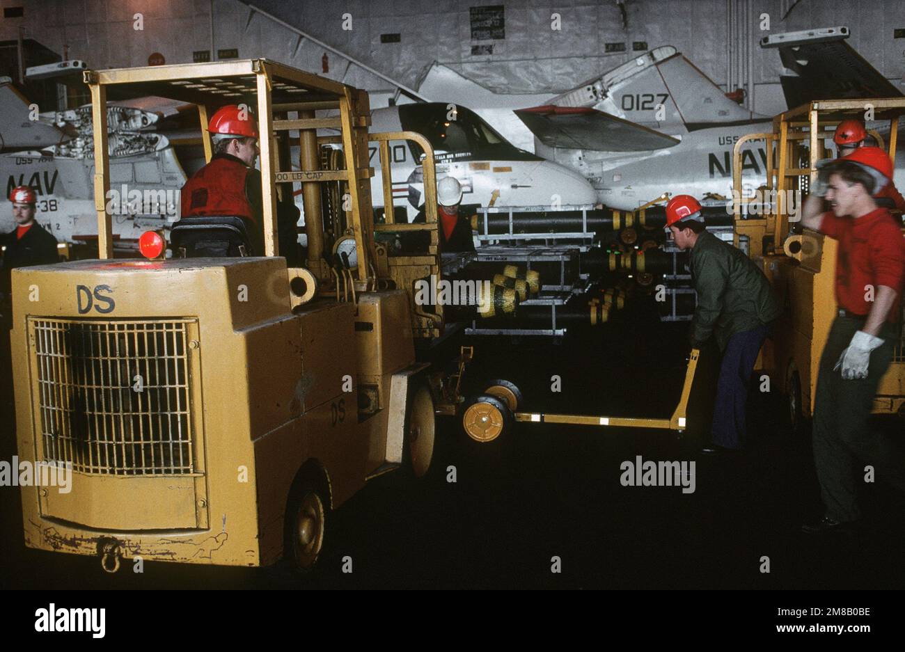 Uss ranger cv 61 hi-res stock photography and images - Alamy