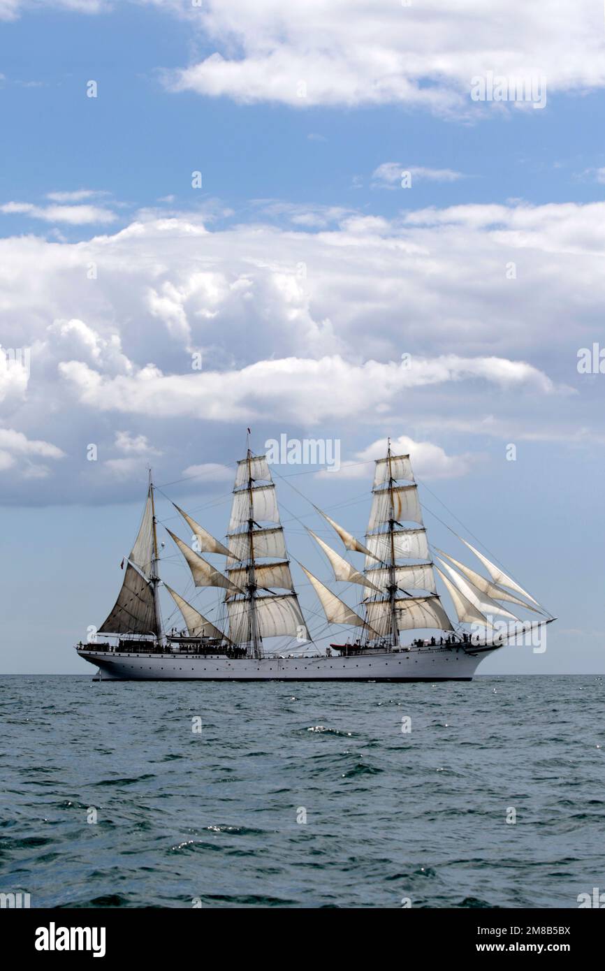 Norwegian tall ship Statsraad Lehmkuhl, Torbay race start, 2016 Stock ...