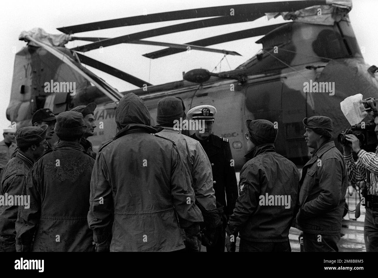 Exxon valdez tanker Black and White Stock Photos & Images - Alamy