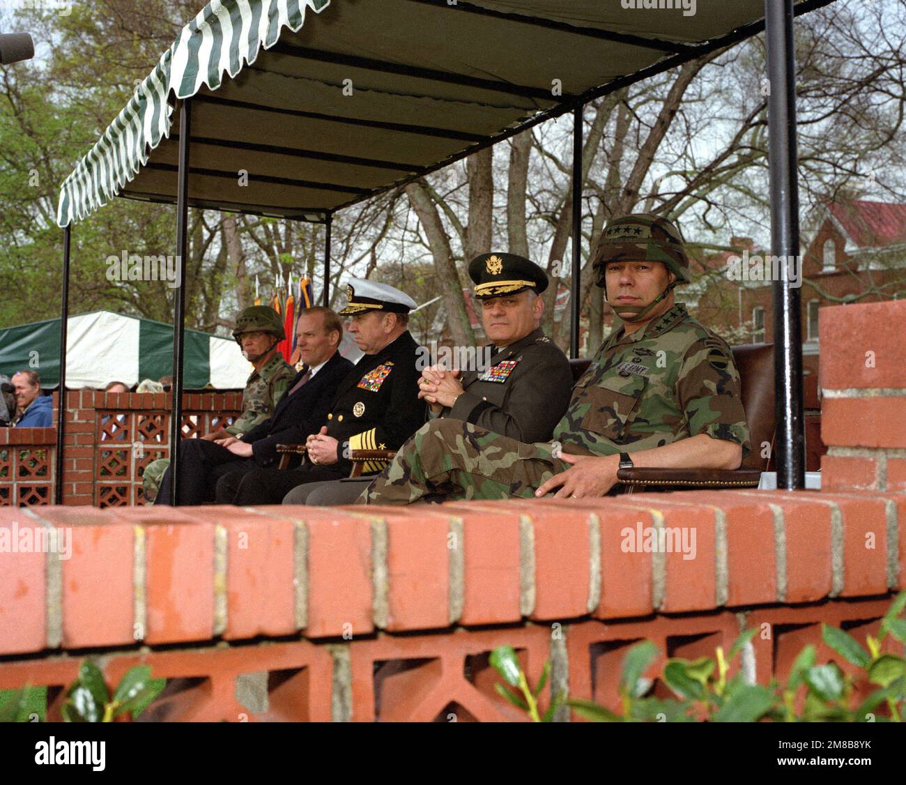 Forscom commander hi-res stock photography and images - Alamy