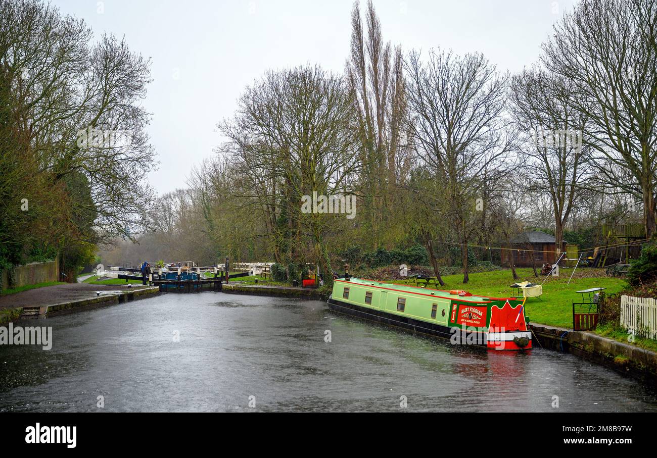 Hanwell Locks on the Grand Union Canal at Hanwell, Greater London, UK ...
