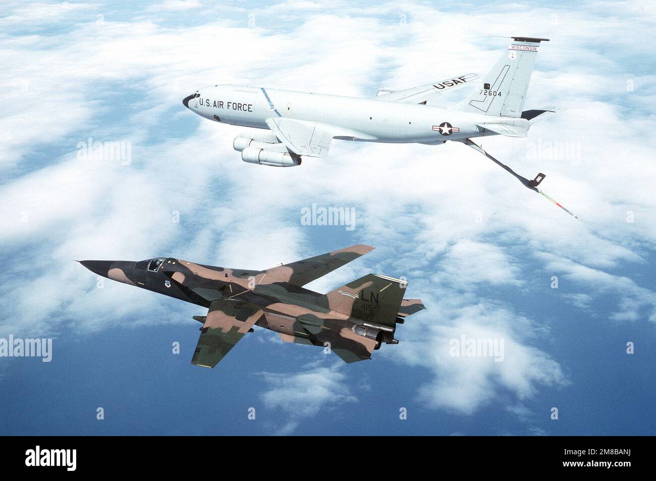 Gate guard aircraft hi-res stock photography and images - Alamy