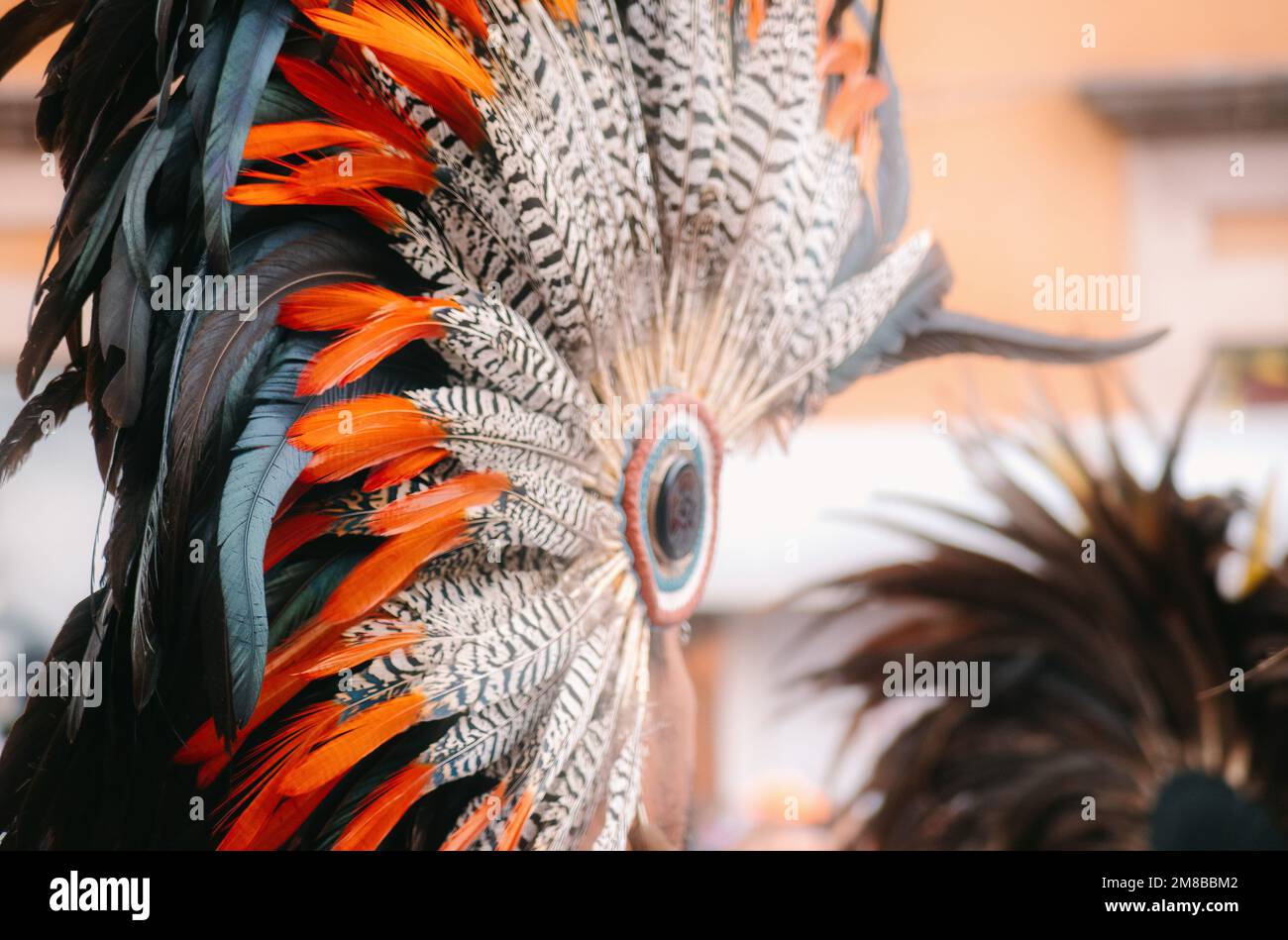 Traditional aztec headdress a hi-res stock photography and images - Alamy