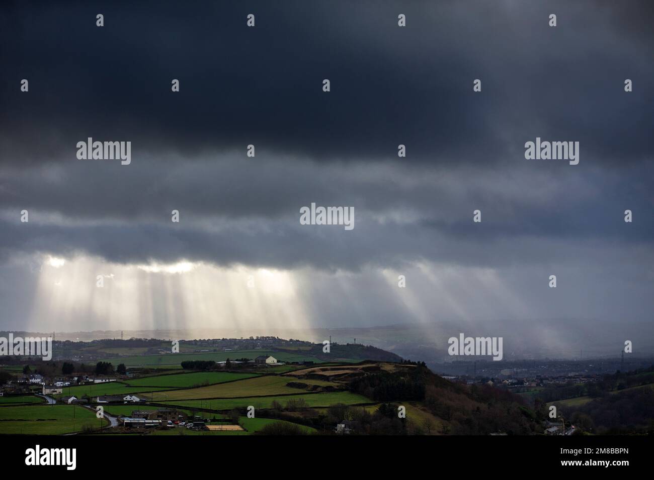 Halifax West Yorkshire Uk 13th Jan 2023 Uk Weather Crepuscular