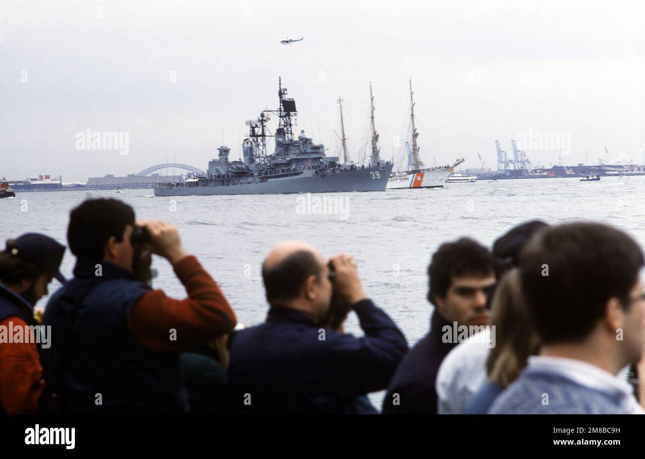 New york uscgc eagle hi-res stock photography and images - Alamy