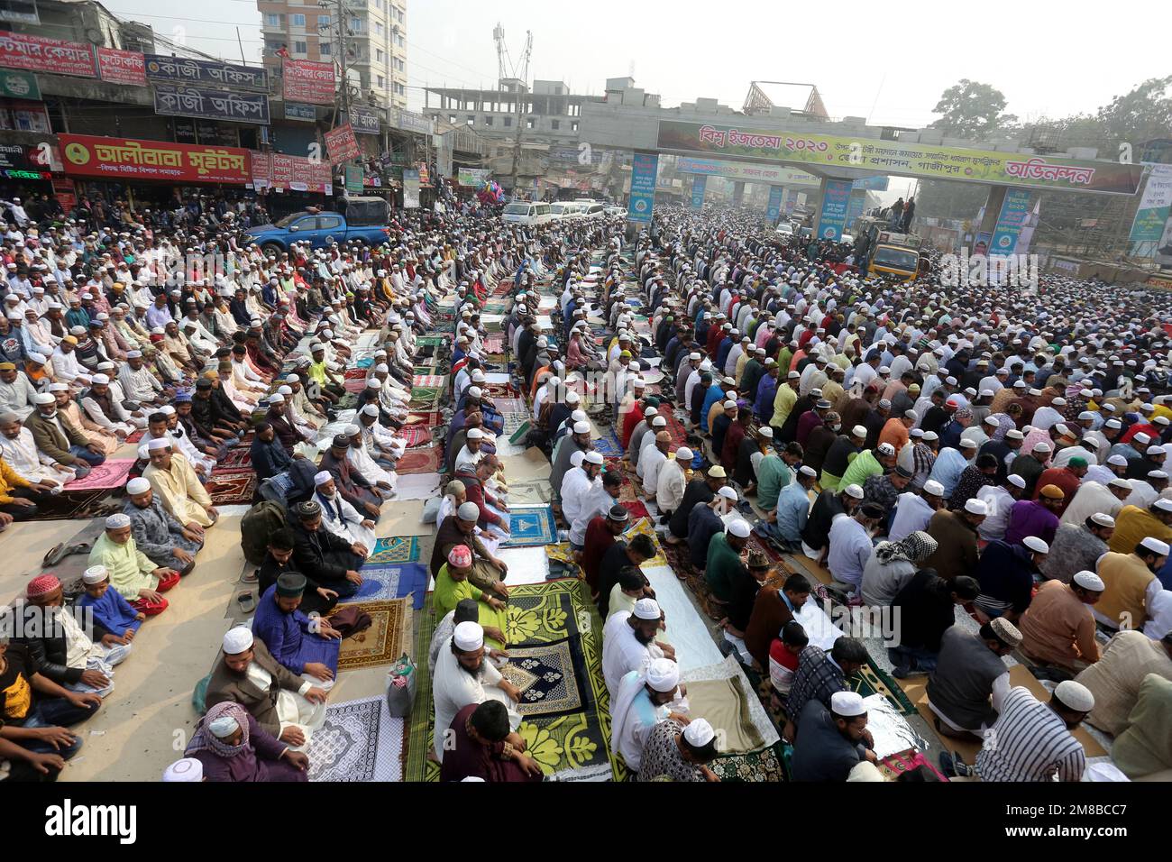 Dhaka, 13/01/2023, Muslim devotees offer noon prayers during the "Biswa ...
