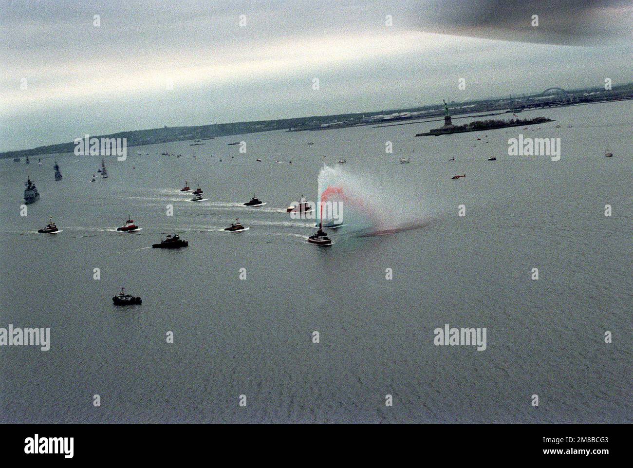 Us coast guard statue of liberty hi-res stock photography and images ...